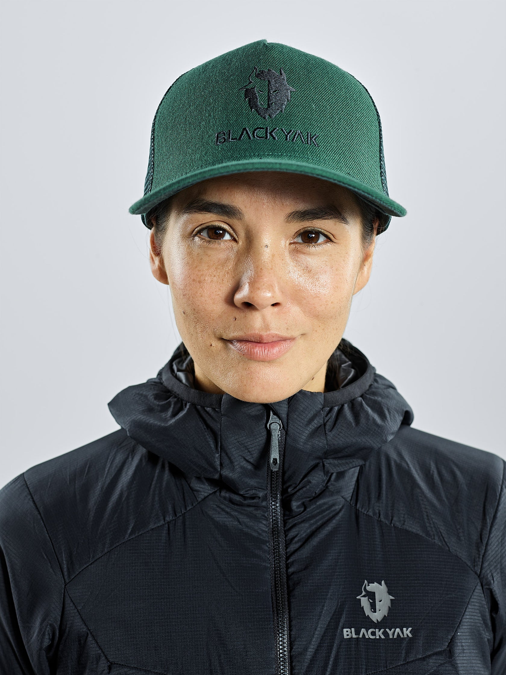 YAK LOGO CLASSIC TRUCKER CAP – BLACKYAK Shop