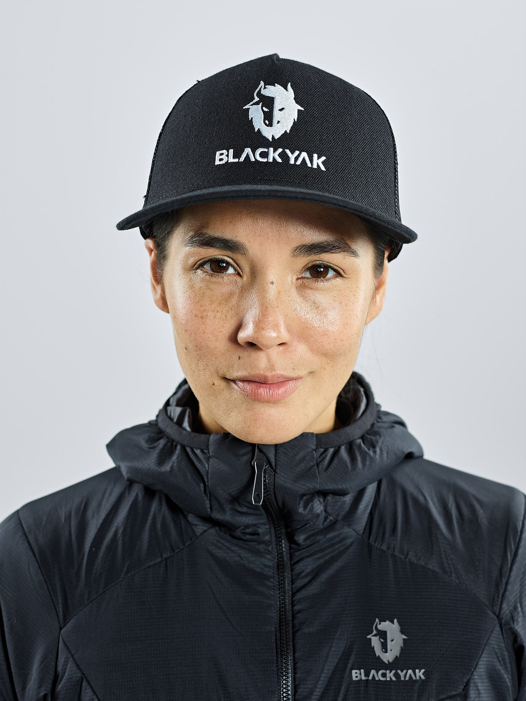 YAK LOGO CLASSIC TRUCKER CAP – BLACKYAK Shop