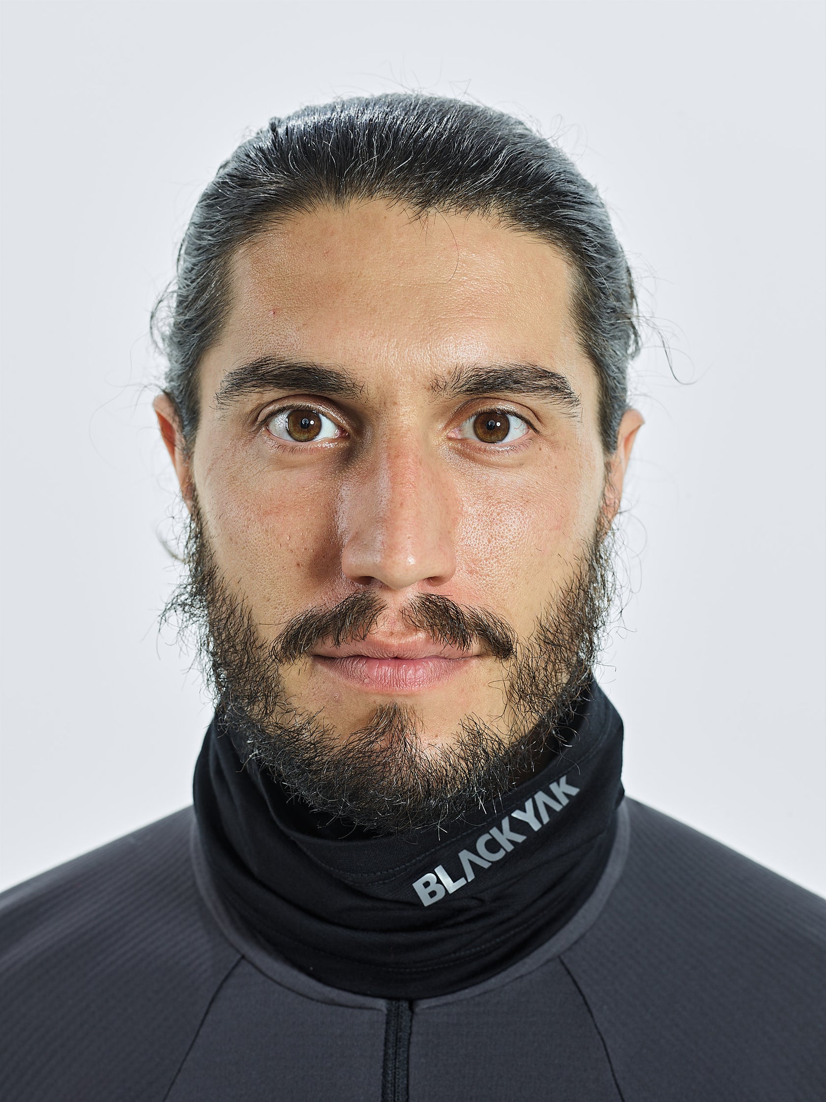 GURLA MERINO NECKGAITER – BLACKYAK Shop