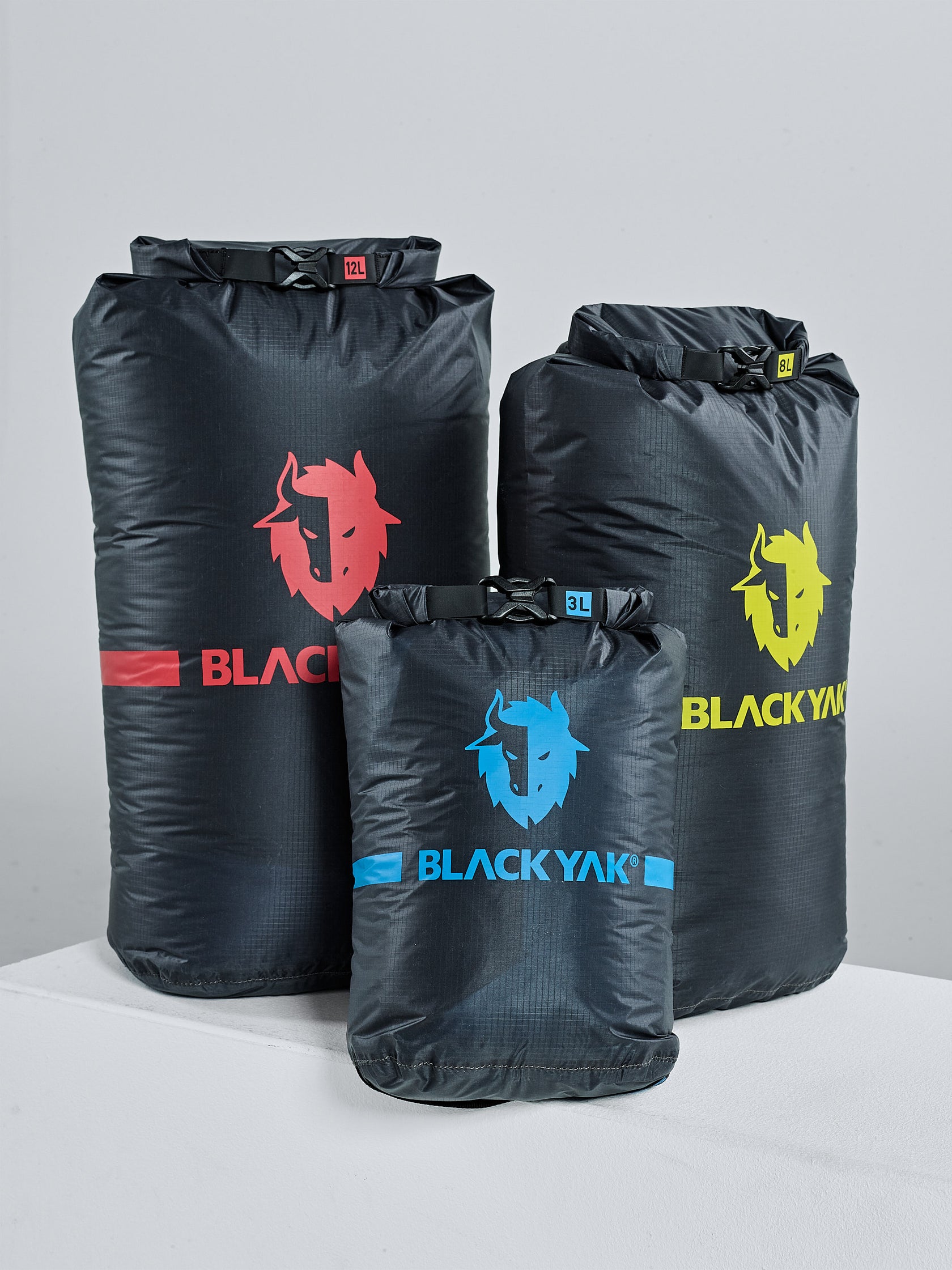YAK LOGO 12L DRY BAG – BLACKYAK Shop